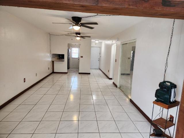 1 Bedroom Condo for Rent at 270 Ne 191st St #115, Miami, FL 33179