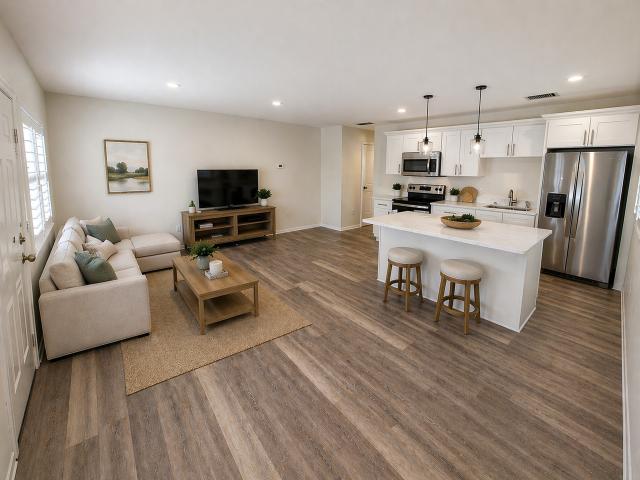 1 Bedroom Condo for Rent at 28 Lake Vista Trl #205, Port St Lucie, FL 34952