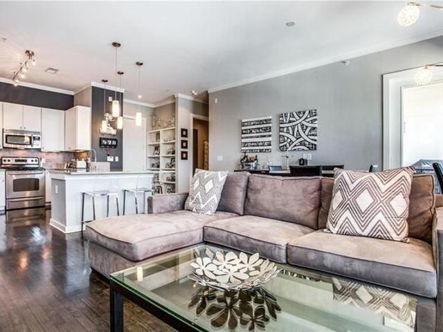 1 Bedroom Condo for Rent at 2950 McKinney Avenue #321, Dallas, TX 75204 Uptown