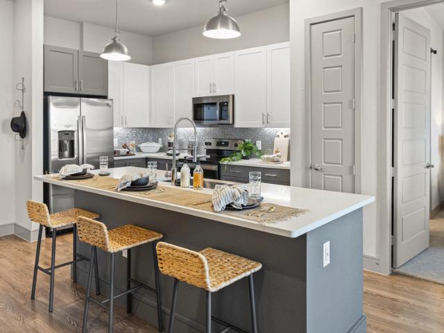 1 Bedroom Condo for Rent at 3201 Wynwood Drive #611.47, Plano, TX 75074