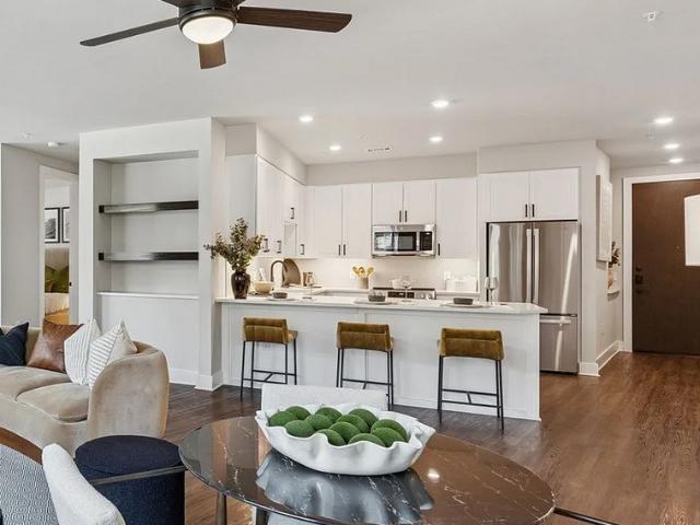 1 Bedroom Condo for Rent at 3214 Bowen Street #1444.1, Dallas, TX 75204 Uptown