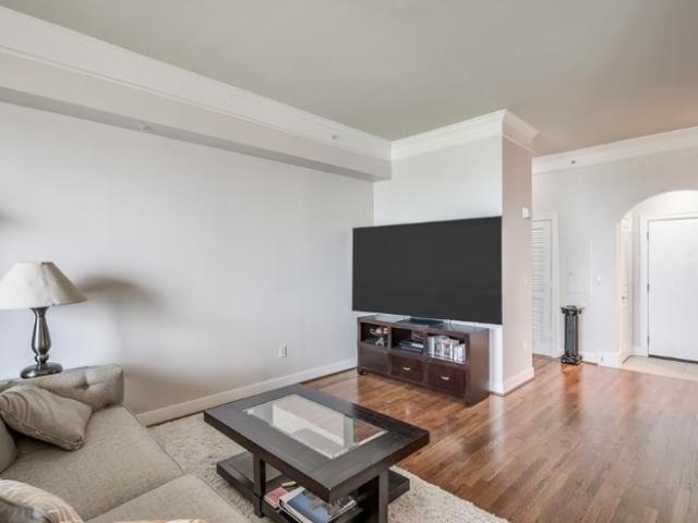 1 Bedroom Condo for Rent at 3333 Allen Parkway #47.47, Houston, TX 77019 Neartown Montrose
