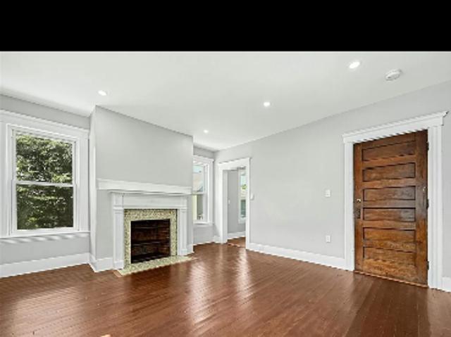 1 Bedroom Condo for Rent at 34 William St #A, Worcester, MA 01609 Institute Park