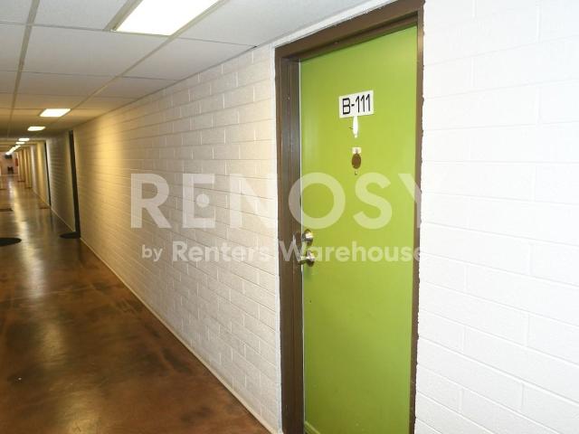 1 Bedroom Condo for Rent at 355 E Thomas Rd #B111, Phoenix, AZ 85012