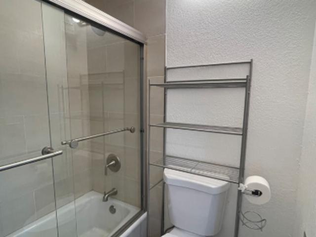 1 Bedroom Condo for Rent at 3580 W Sweetbay Ct #B, Anaheim, CA 92804