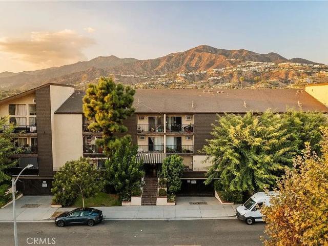1 Bedroom Condo for Rent at 365 Burchett St, Glendale, CA 91203 Fremont Park