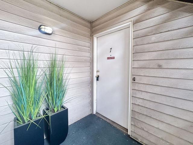 1 Bedroom Condo for Rent at 3613 S Sheridan Blvd #7, Denver, CO 80235 Fort Logan
