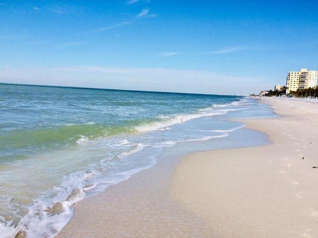 1 Bedroom Condo for Rent at 377 Vanderbilt Beach Rd, Naples, FL 34108