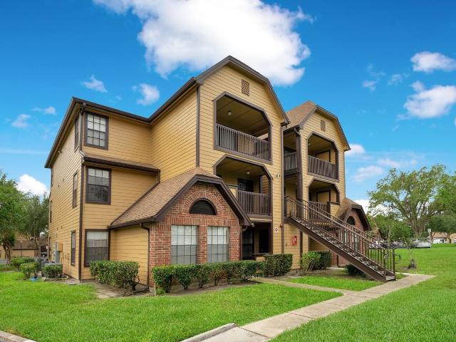 1 Bedroom Condo for Rent at 370 Lake Tahoe Ct #202, Altamonte Springs, FL 32701