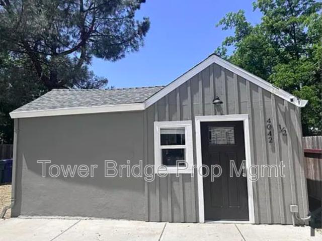 1 Bedroom Condo for Rent at 4042 1/2 43rd St, Sacramento, CA 95820