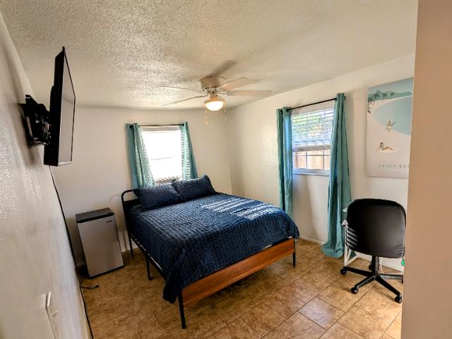 1 Bedroom Condo for Rent at 411 Marjon Ave, Dunedin, FL 34698