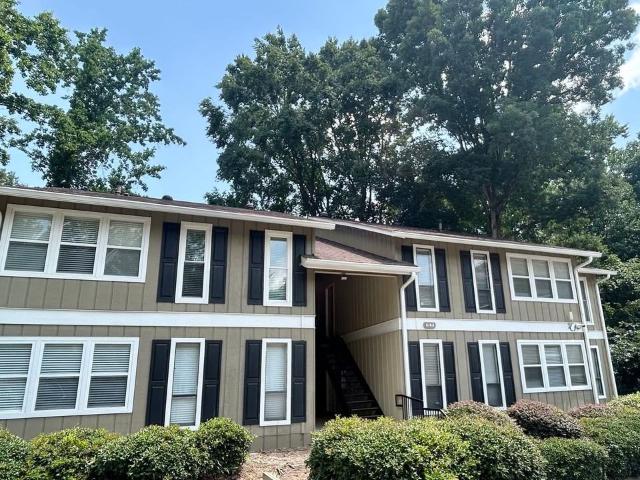 1 Bedroom Condo for Rent at 5153 Roswell Rd #2, Sandy Springs, GA 30342
