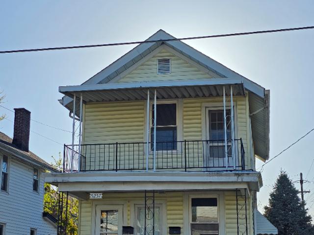1 Bedroom Condo for Rent at 5257 Rolston Ave #2, Norwood, OH 45212 Norwood