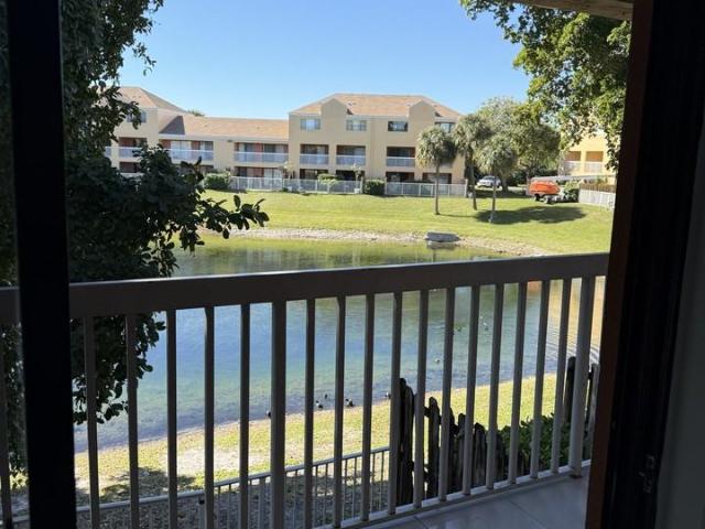 1 Bedroom Condo for Rent at 5200 Nw 31st Ave #E94, Fort Lauderdale, FL 33309