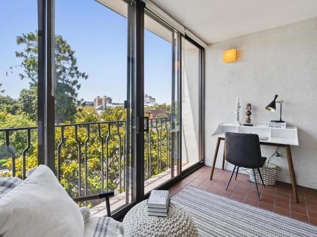 1 Bedroom Condo for Rent at 555 Laurel Ave #314, San Mateo, CA 94401 Downtown San Mateo