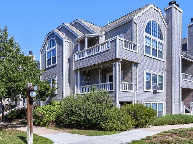 1 Bedroom Condo for Rent at 5745 W Atlantic Pl #202, Lakewood, CO 80227 Thraemoor