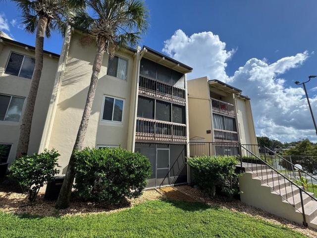 1 Bedroom Condo for Rent at 618 Orange Drive #208, Altamonte Springs, FL 32701