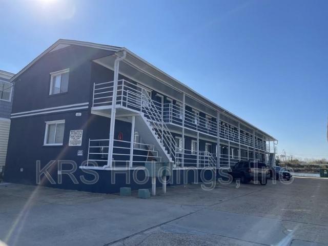 1 Bedroom Condo for Rent at 611 W Ocean View Ave #5, Norfolk, VA 23503 Willough Bay