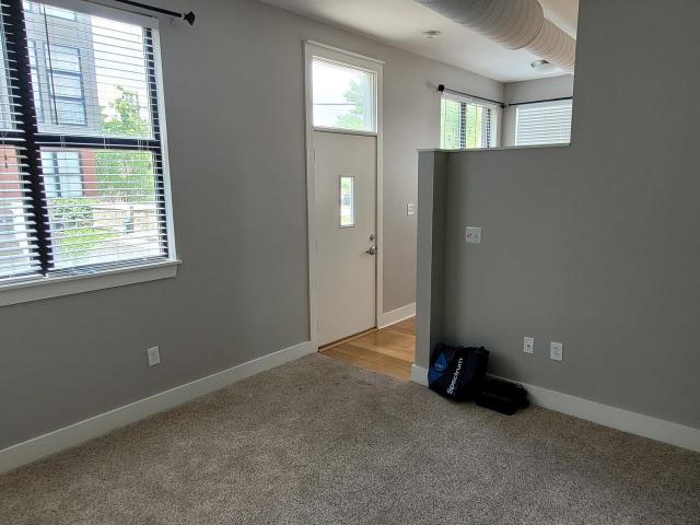 1 Bedroom Condo for Rent at 650 South Mill Street #118, Lexington, KY 40508 Historic South Hill