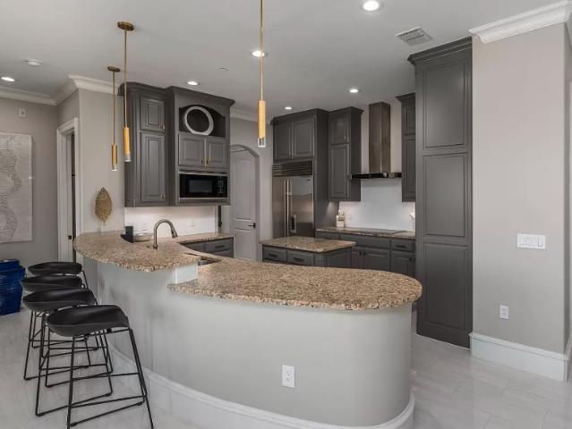 1 Bedroom Condo for Rent at 6675 Mediterranean Drive #1025, McKinney, TX 75072 Adriatica