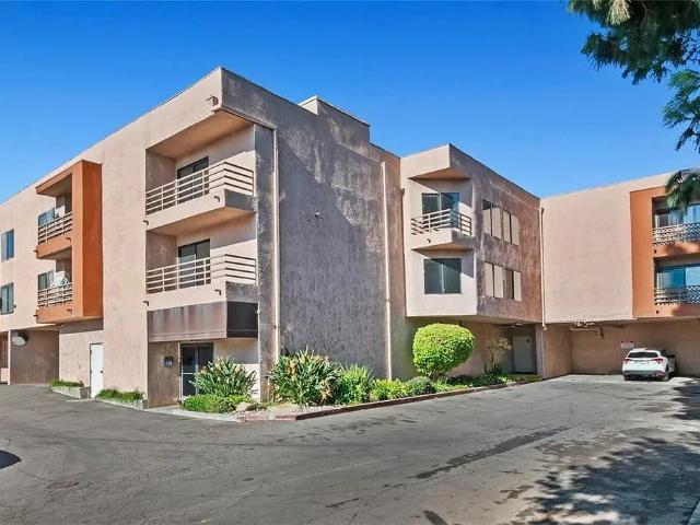1 Bedroom Condo for Rent at 6815 Remmet Ave, Los Angeles, CA 91303 Canoga Park