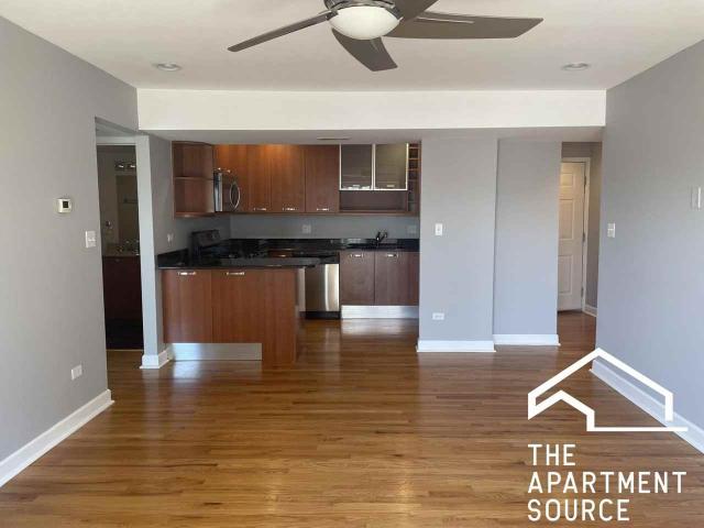 1 Bedroom Condo for Rent at 6954 N Greenview Ave #303, Chicago, IL 60626 Rogers Park