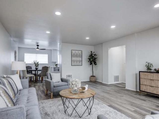 1 Bedroom Condo for Rent at 719 N Eucalyptus Ave #5A, Inglewood, CA 90302 North Inglewood