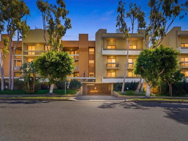1 Bedroom Condo for Rent at 740 N Kings Rd, Los Angeles, CA 90069 Mid City West