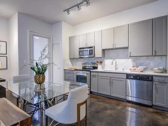 1 Bedroom Condo for Rent at 755 Las Colinas Boulevard #661.9, Irving, TX 75039