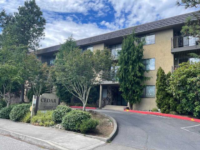 1 Bedroom Condo for Rent at 750 N 143rd St #119, Seattle, WA 98133 Bitter Lake