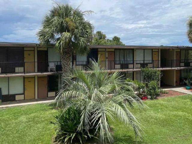 1 Bedroom Condo for Rent at 7900 S Orange Blossom Trl #2103, Orlando, FL 32809