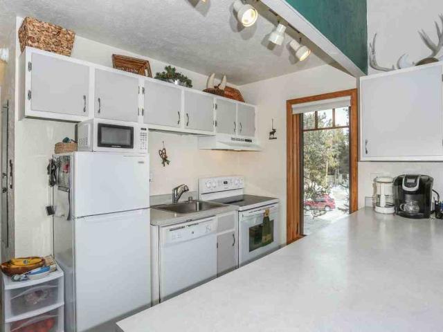1 Bedroom Condo for Rent at 800 Columbine Rd #10, Breckenridge, CO 80424