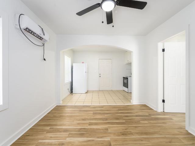 1 Bedroom Condo for Rent at 826 N Oliver St #1, Wichita, KS 67208