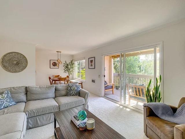 1 Bedroom Condo for Rent at 8506 Via Mallorca, San Diego, CA 92037 La Jolla Village