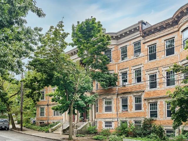 1 Bedroom Condo for Rent at 90 Naples Rd #1, Brookline, MA 02446 Coolidge Corner