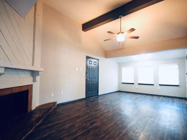1 Bedroom Condo for Rent at 9696 Walnut St, Dallas, TX 75243