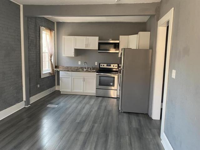 1 Bedroom Condo for Rent at E Michigan St #11, Indianapolis, IN 46201 Near Eastside