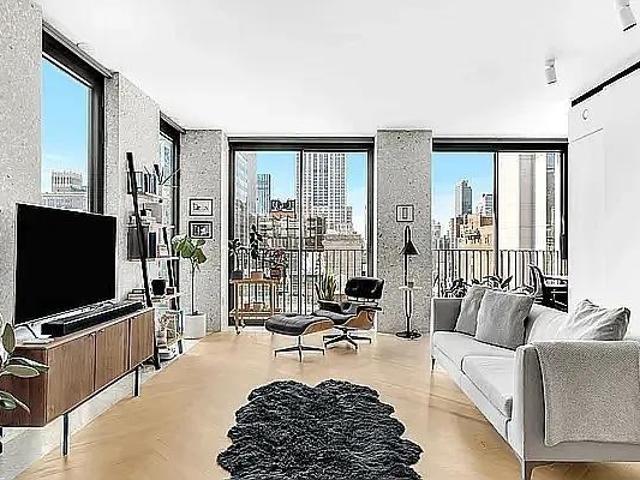 1 Bedroom Condo for Rent at W 40th St #20DD, New York, NY 10018 Murray Hill