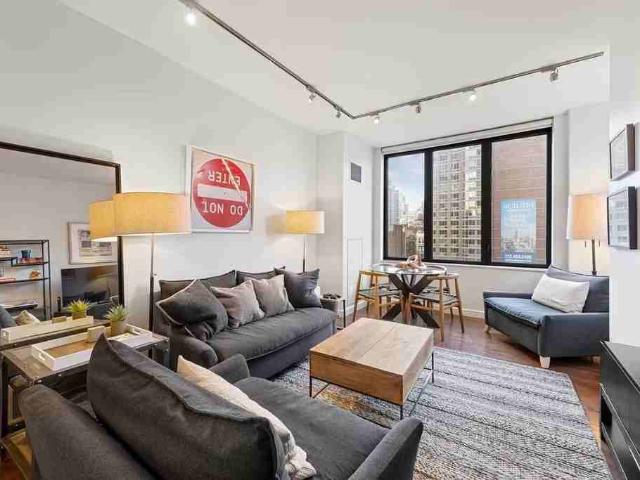 1 Bedroom Condo for Rent at W 24th St #15H, New York, NY 10011 Chelsea
