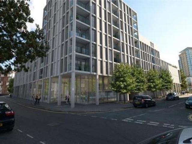 1 Bedroom Condo London England 96313576