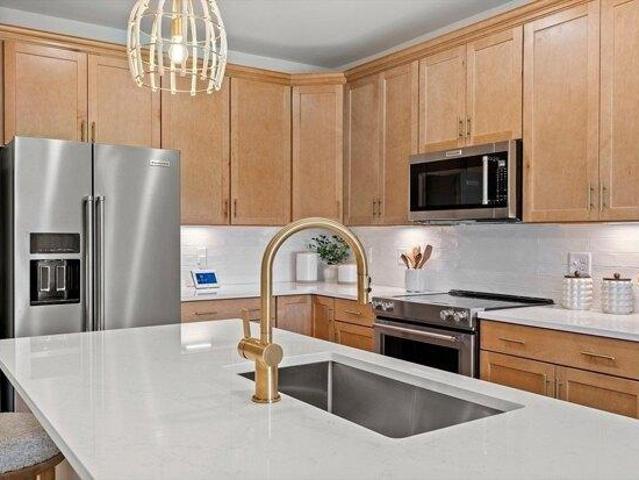 1 bedroom, Canton MA 02021 103037314