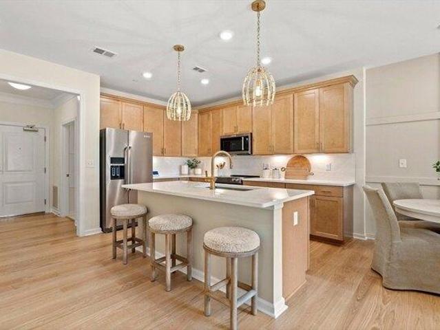 1 bedroom, Canton MA 02021 104655514