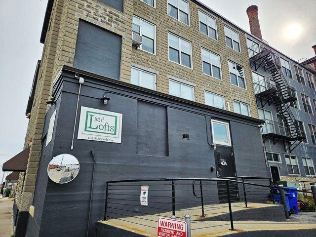 1 bedroom, Central Falls RI 02863 105440701