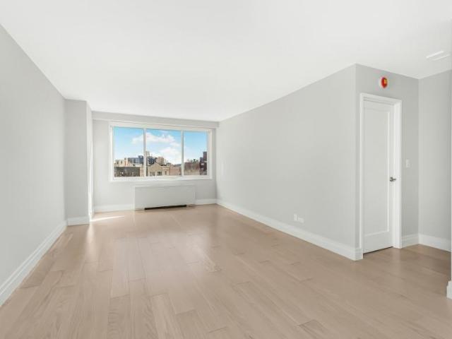 1 bedroom, Central Riverdale NY LS102245689