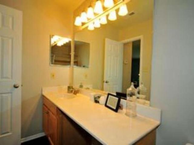 1 bedroom, Centreville VA 20121 88475959