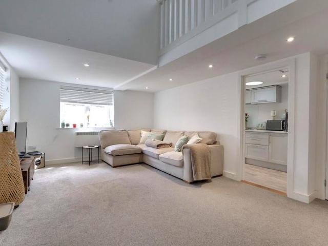 1 bedroom chalet to rent