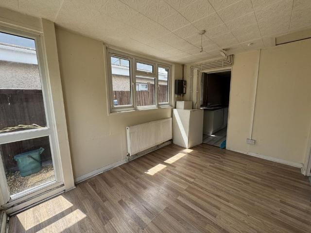1 bedroom chalet to rent