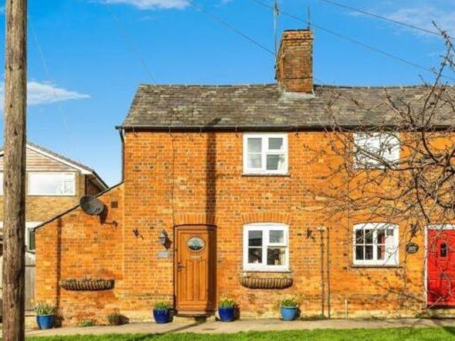 1 Bedroom Character Property For Sale In Gawcott