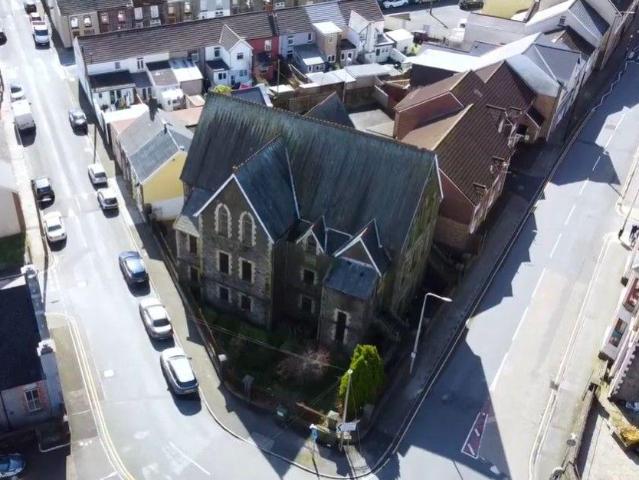 1 bedroom character property for sale