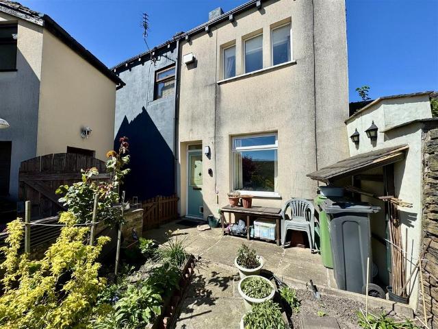 1 bedroom character property for sale